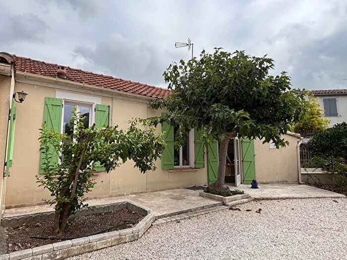 Maison 3 pièces à Narbonne, Egassieral, à louer