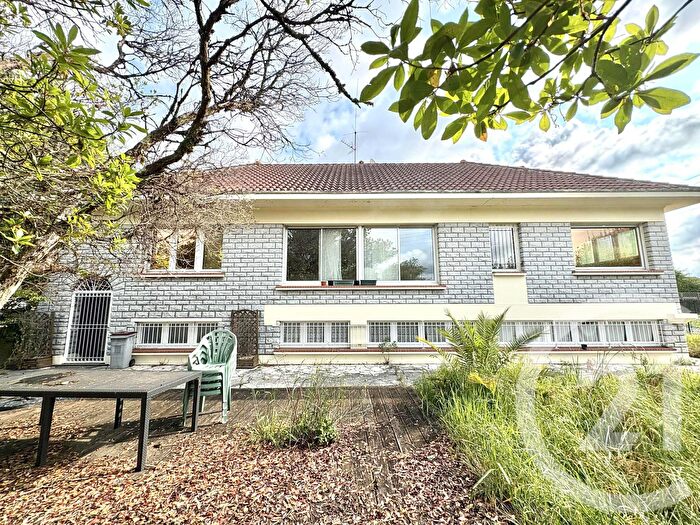 Maison à vendre - Dax, Centre-ville, Saint-Vincent - 6 pièces - 5 chambres