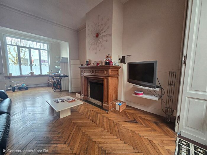 Maison à vendre - Wattrelos, Centre-ville, Beck Sartel, Saint-Lievin - 5 pièces - 3 chambres