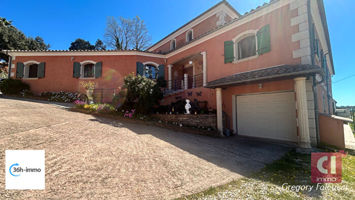 Flassans-sur-Issole - Maison 8 pièces à vendre