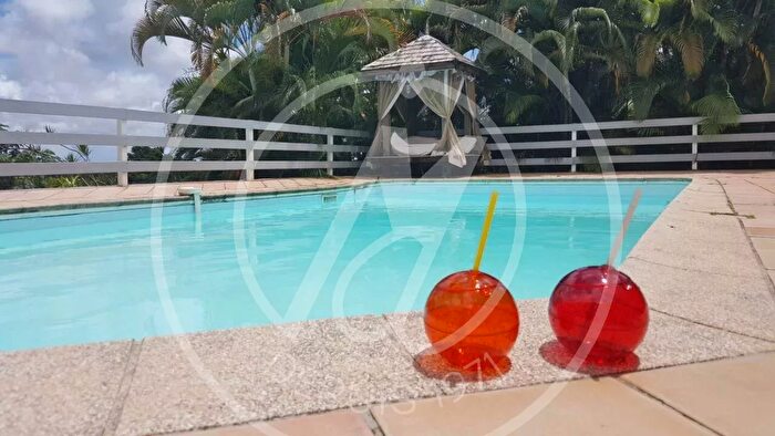 Maison à vendre - Petit-Bourg - 5 pièces - 3 chambres