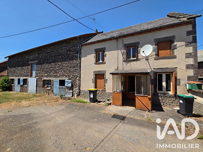 Maison 4 pièces à vendre à Manzat
