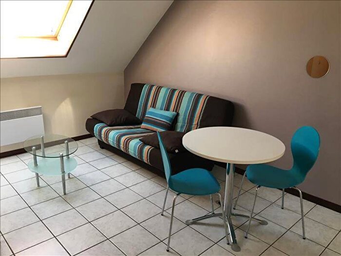 Appartement à louer - Couronne Centrale, Bourges - 1 pièce