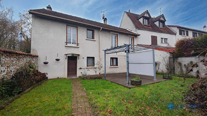 Maison à vendre - Ollainville - 4 pièces - 3 chambres