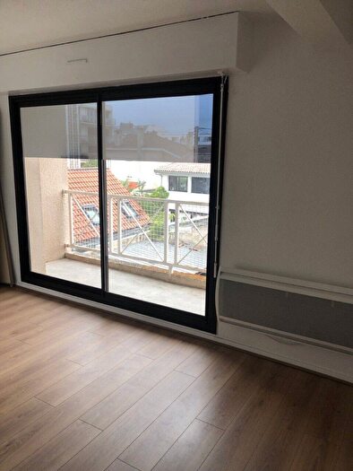 Appartement à louer - Saint Augustin, Tauzin, Alphonse Dupeux, Bordeaux - 2 pièces - 1 chambre