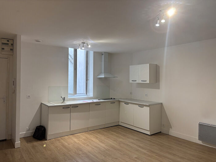 Appartement 2 pièces à Bordeaux, Victoire, Sainte-Eulalie, à louer