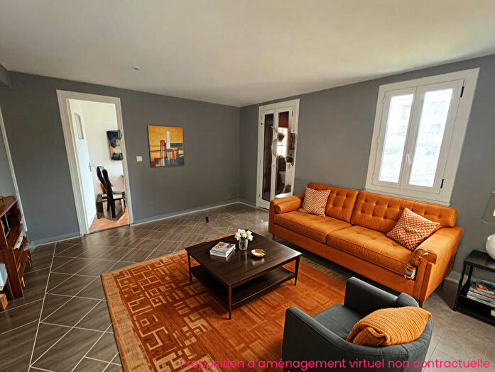 Maison à vendre - Bellegarde-sur-Valserine - 7 pièces - 4 chambres