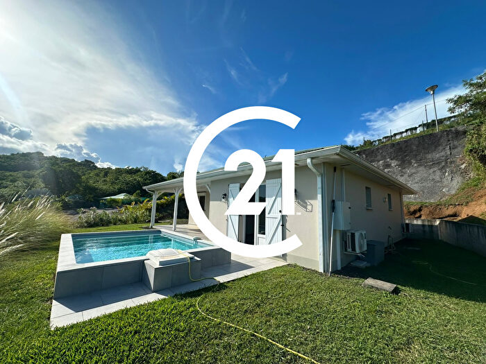 Maison à louer - Le François - 4 pièces - 3 chambres