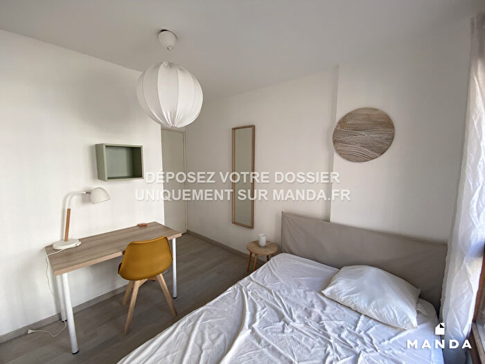 Appartement à louer - Marseille e , La Blancarde - 5 pièces - 4 chambres