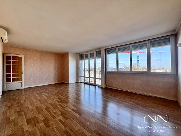 Appartement à vendre - Orléans - 3 pièces - 2 chambres