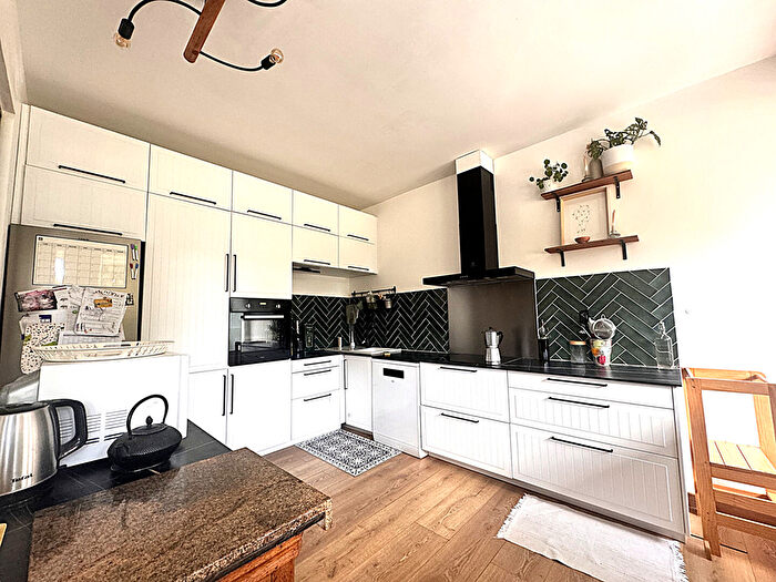 Appartement à vendre - Dijon, Montchapet - 3 pièces - 2 chambres