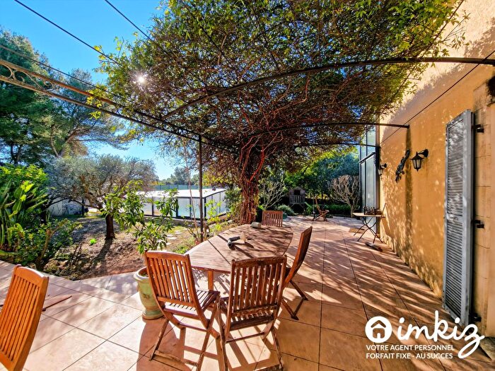 Maison à vendre - Nîmes, Mas de Lauze, Carreau de Lanes - 6 pièces - 3 chambres