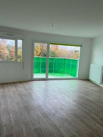 Appartement 3 pièces à louer - Zone Industrielle Quatre Pavillons-La Gardette, Lormont