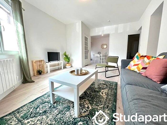 Appartement à louer - Fresnoy Mackellerie-Armentières, Roubaix - 1 pièce - 2 chambres