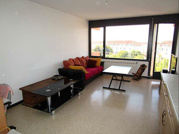 Appartement à louer - Nîmes, La Gazelle, Ventabren - 3 pièces - 2 chambres