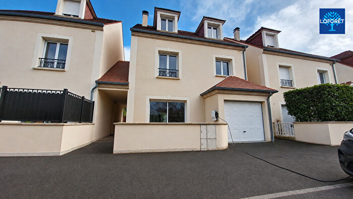 Maison 5 pièces à Champs-sur-Marne, Le Luzard, Picasso, à vendre
