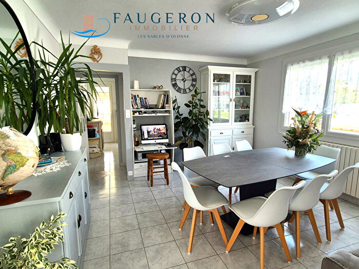 Maison à vendre - Les Sables-dOlonne, Les Agaures, Le Perclus, La Bernadière - 6 pièces - 4 chambres