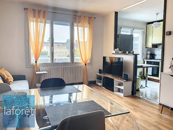 Appartement 3 pièces à louer à Fougères, Paron, Orières, Ecartelée, Bonabry