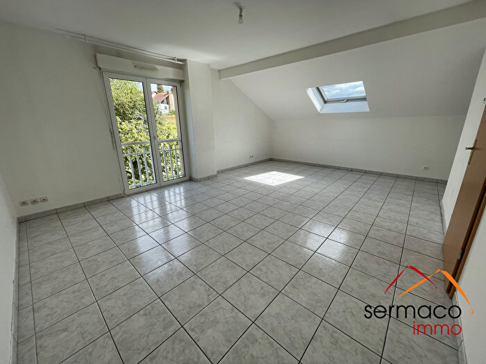 Bousbach : Appartement 4 pièces à louer