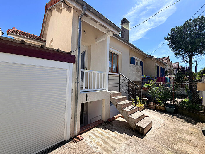Sartrouville, Les Dix Arpents : Maison 3 pièces à vendre