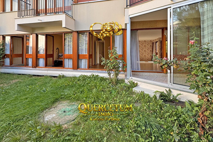 Appartement 5 pièces à vendre à Le Chesnay, Pré-Vert