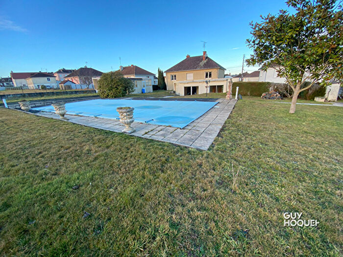 Maison à vendre - Paray-le-Monial - 8 pièces - 4 chambres