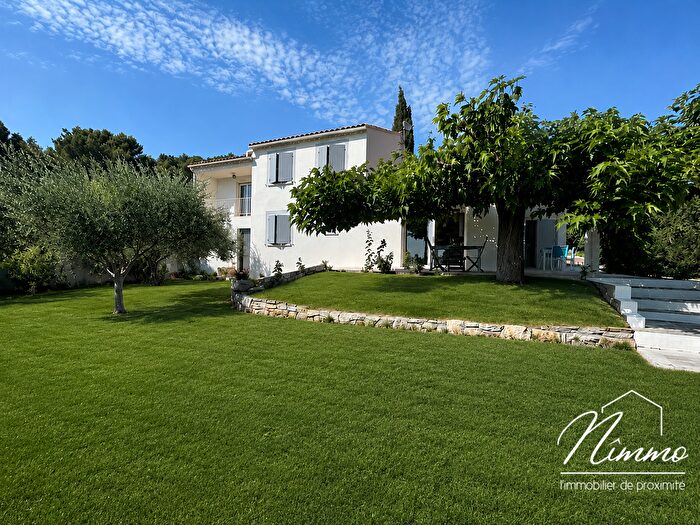 Maison 8 pièces à Nages-et-Solorgues, à vendre