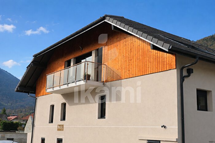 Appartement à vendre - Lathuile - 4 pièces - 3 chambres