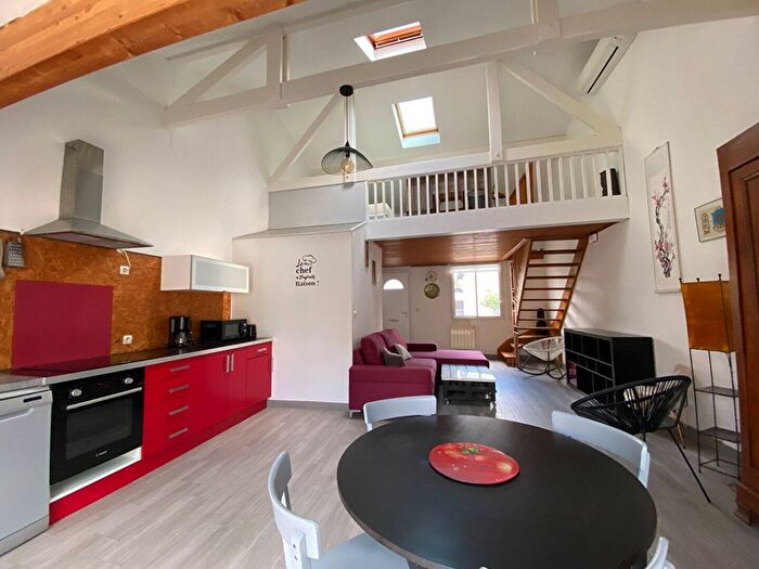 Maison à louer - Caudéran, Bordeaux - 2 pièces - 1 chambre