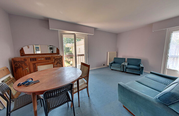 Appartement à vendre - Rambouillet, Villeneuve, Hippodrome - 2 pièces - 1 chambre