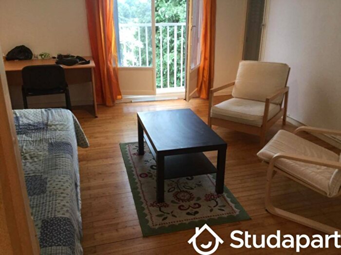 Appartement à louer - Le Murier-La Galochère, Saint-Martin-dHères - 4 pièces - 2 chambres