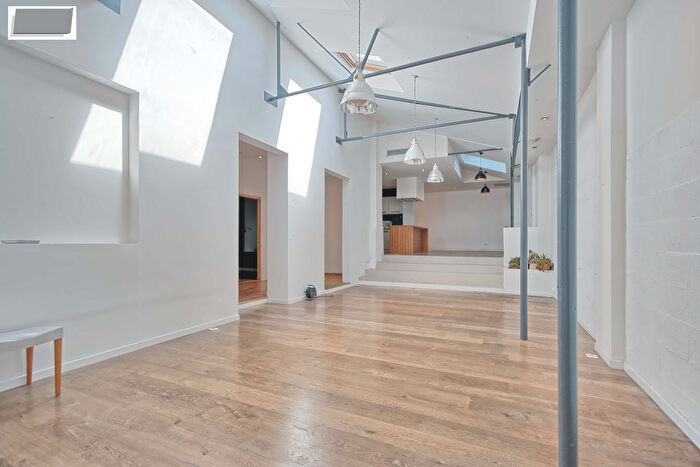 Appartement à vendre - Toulon, Aguillon - 6 pièces - 3 chambres