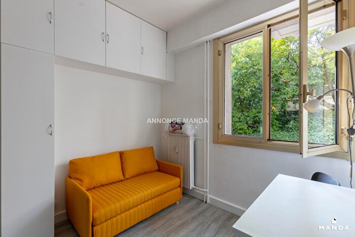 Appartement 1 pièce à louer - Neuilly-sur-Seine, Parc de Neuilly