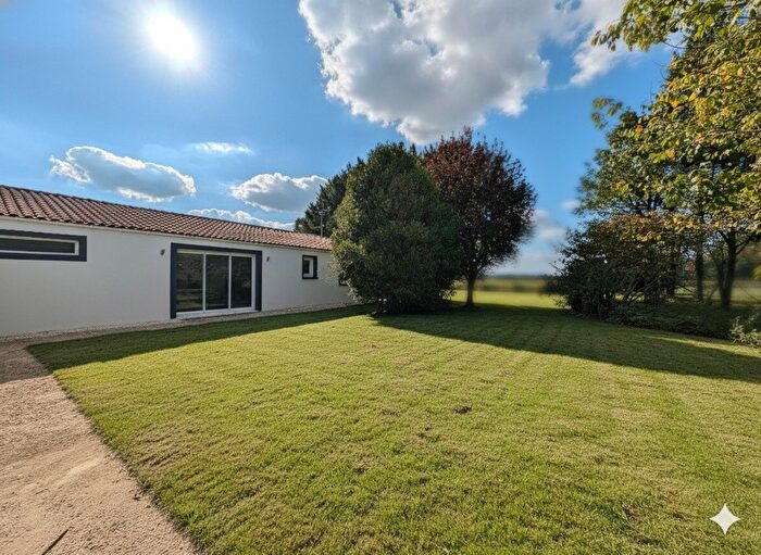 Maison à vendre - Lagord - 6 pièces - 5 chambres