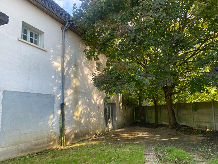 Maison à vendre - Mamers - 6 pièces - 4 chambres