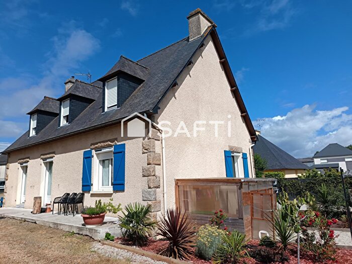 Plerguer - Maison 9 pièces à vendre
