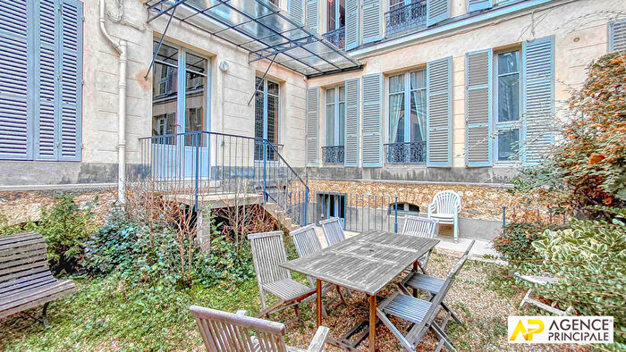 Appartement 4 pièces à Versailles, Notre Dame, à vendre