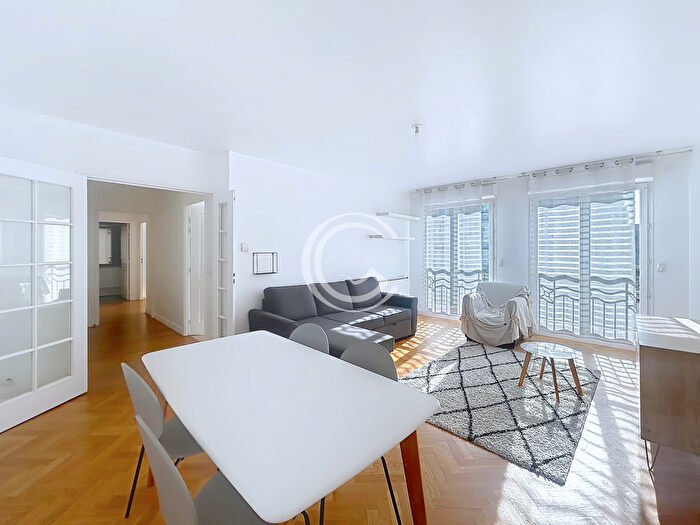 Issy-les-Moulineaux, Centre-ville, Corentin Celton, Les Varennes : Appartement 3 pièces à vendre