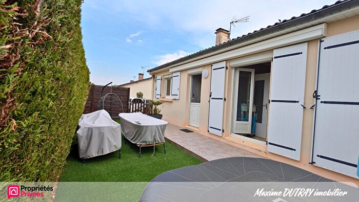 Maison 6 pièces à Château-Renault, à vendre