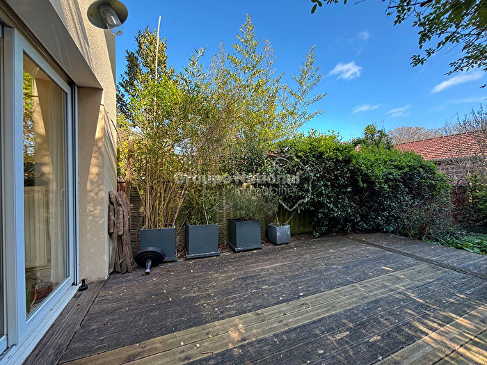 Maison à vendre - Versailles, Jussieu, Petits Bois, Picardie - 6 pièces - 4 chambres