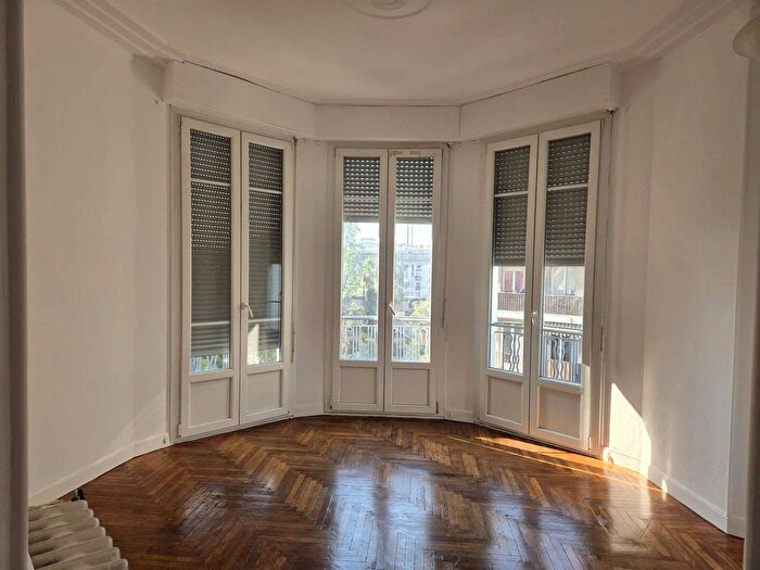 Appartement 2 pièces à louer à Parc Impérial, Le Piol, Nice