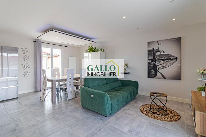 Appartement 4 pièces à Saint-Georges-d'Espéranche, à vendre