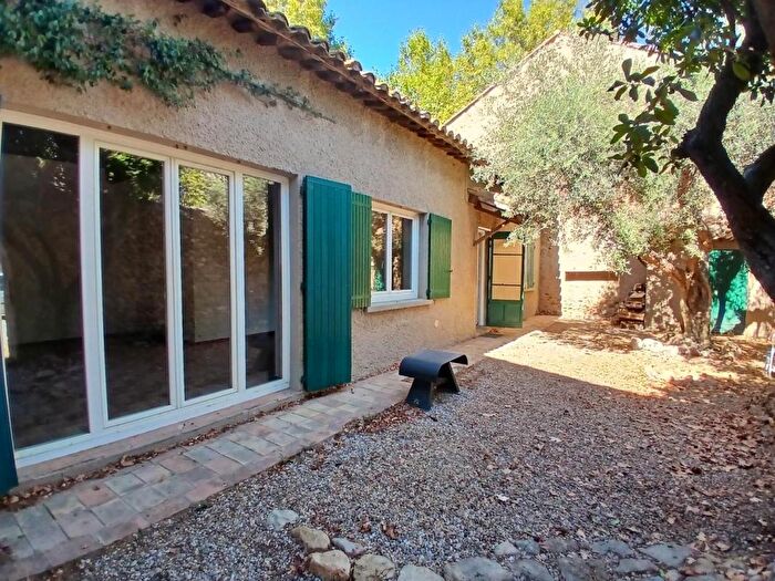 Appartement 2 pièces à Istres, Village d'Entressen, à louer