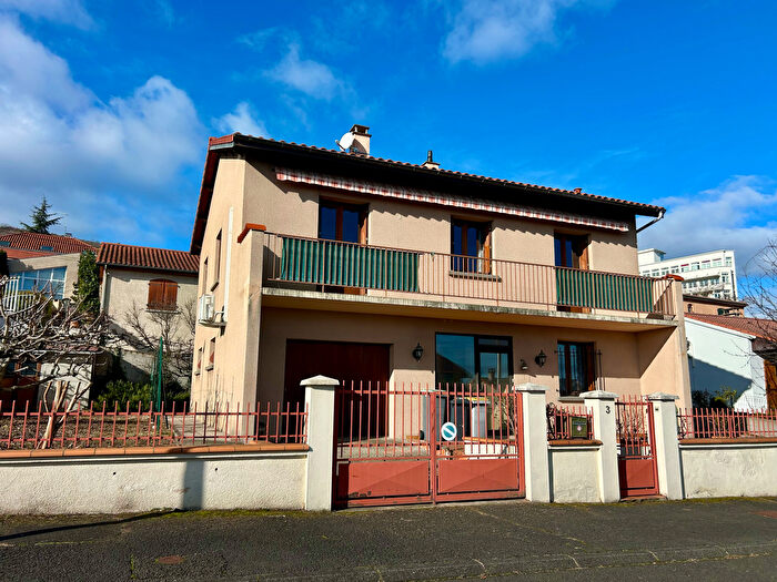 Maison à vendre - Clermont-Ferrand, Jaude, Fontgiève Saint-Alyre - 6 pièces - 4 chambres
