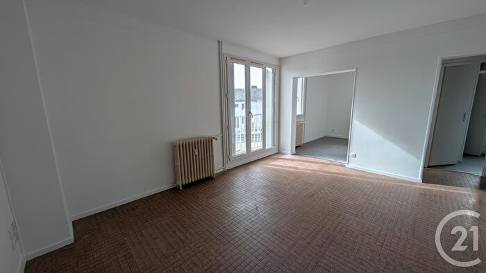 Châteaudun, Liberté, Martineaux : Appartement 4 pièces à louer