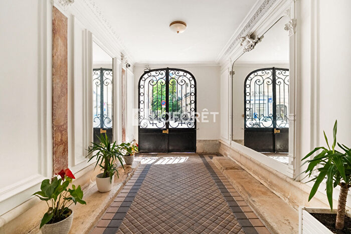 Appartement 4 pièces à vendre - Paris 16ème, Auteuil-Nord, Jasmin, Mirabeau
