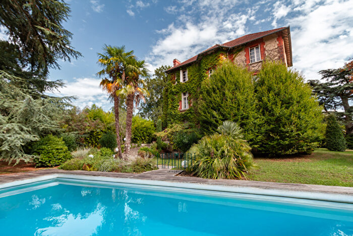 Maison à vendre - Montbeton - 8 pièces - 6 chambres