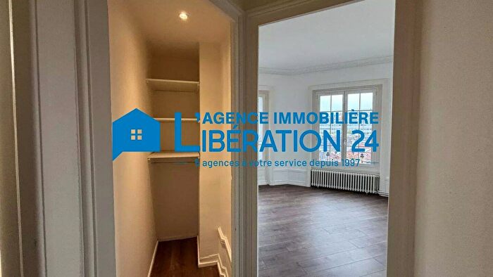 Appartement à louer - Bizillon-Centre Deux, Saint-Étienne - 3 pièces - 2 chambres