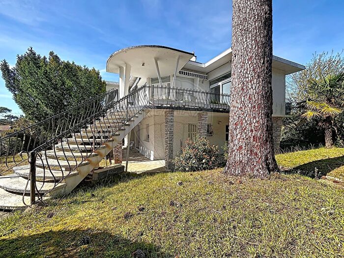Maison 6 pièces à Arcachon, à vendre