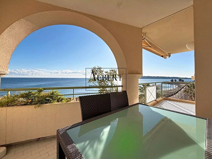 Appartement à vendre - Cannes, Pointe Croisette - 4 pièces - 3 chambres